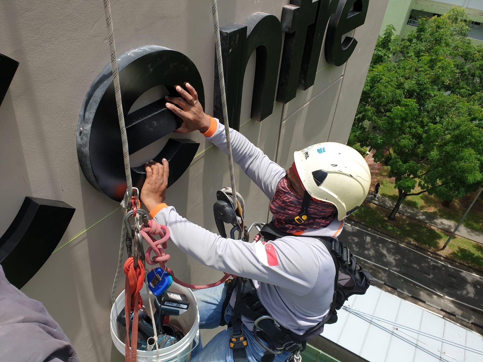 Rope Access Signage Installation & Removal | High-Rise Experts - Work ...